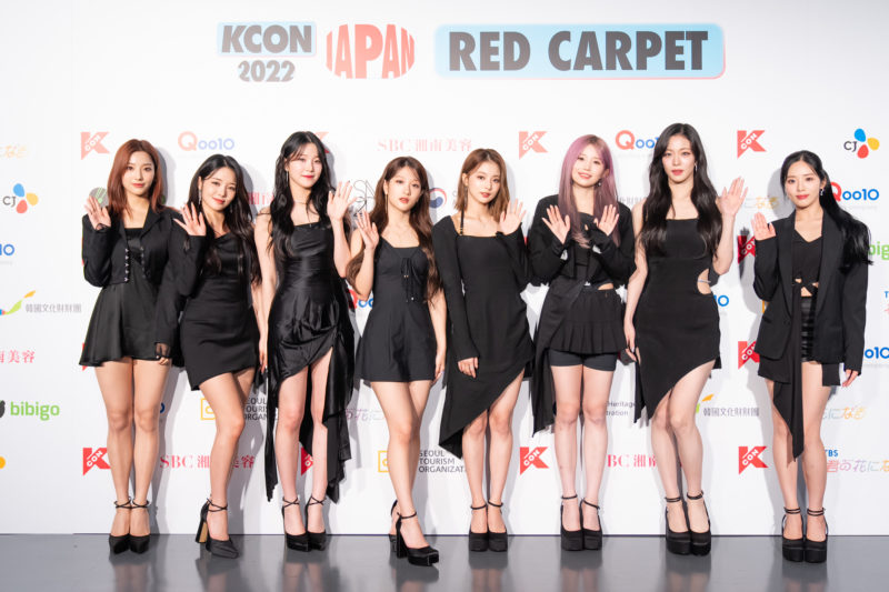 【PHOTO】fromis_9「KCON 2022 JAPAN」DAY2 レッドカーペットに登場! | Liveen Times