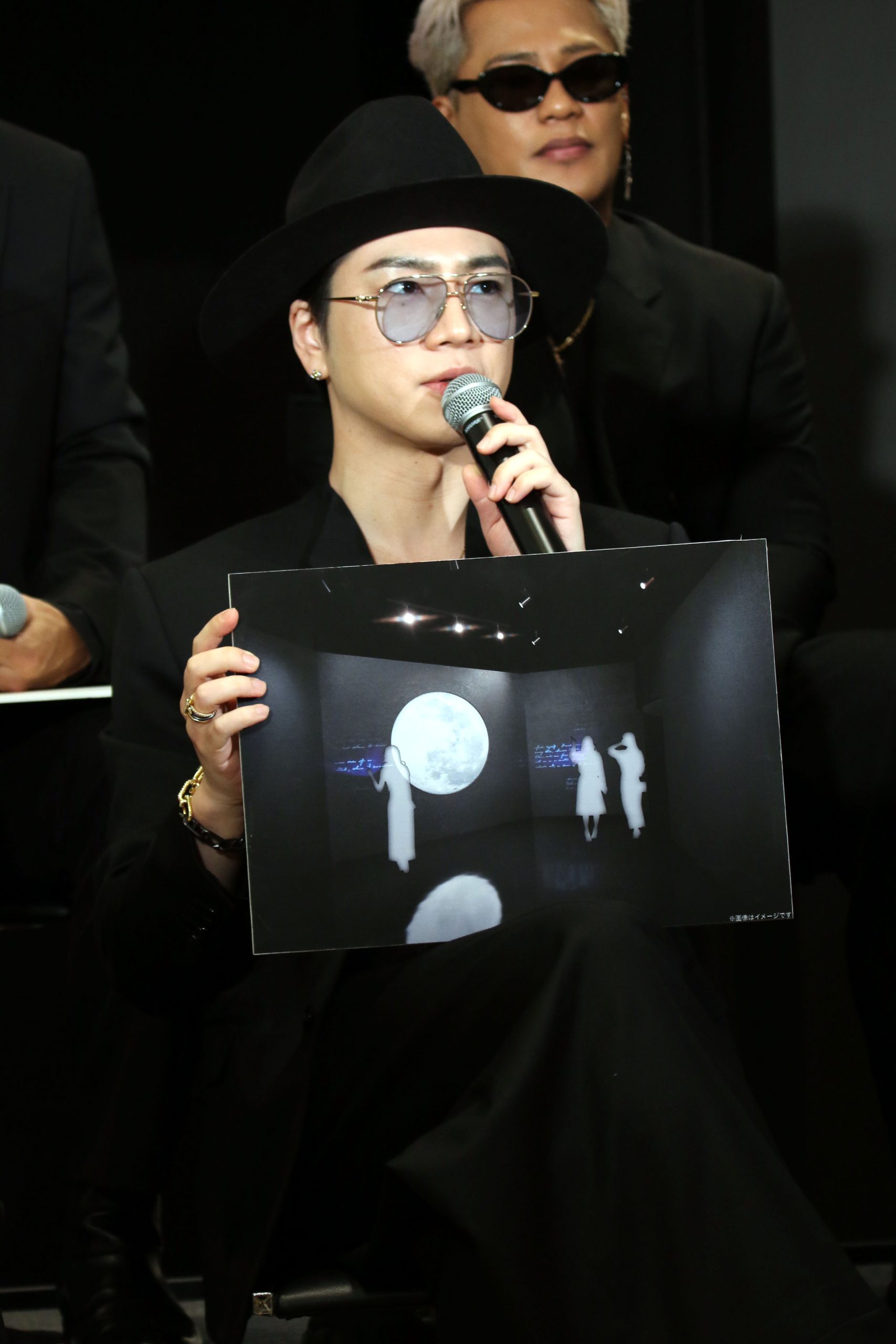 OMI (JSB3)、『Moonlit Room』と題したテーマの展示を提案！ | Liveen Times